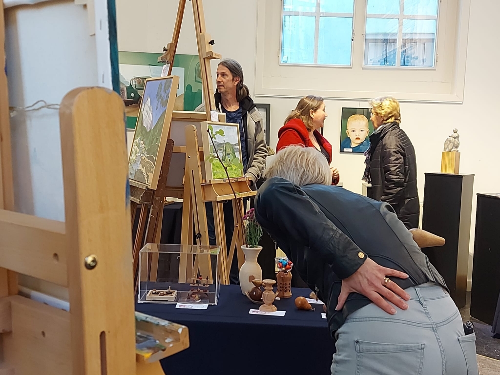 Kreatieve Groep Weesp pakt uit in de synagoge - Oozo.nl Kreatieve Groep Weesp pakt uit in de synagoge - Oozo.nl