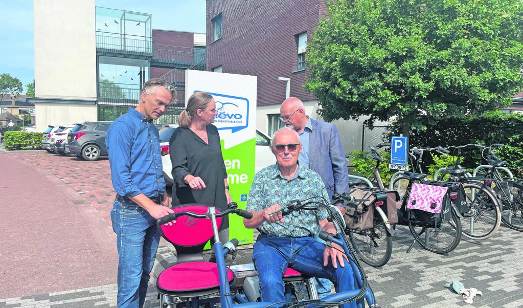 Nieuwe duofiets voor Borrendamme - Wereldnieuws uit je regio | wereldregio Nieuwe duofiets voor Borrendamme - Wereldnieuws uit je regio | wereldregio