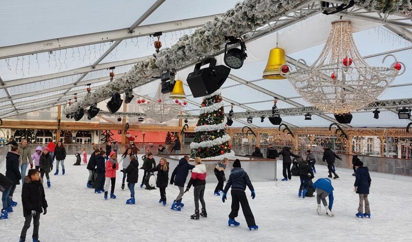 Fitfabriek organiseert unieke avond op de schaatsbaan voor kwetsbare ... Fitfabriek organiseert unieke avond op de schaatsbaan voor kwetsbare ...