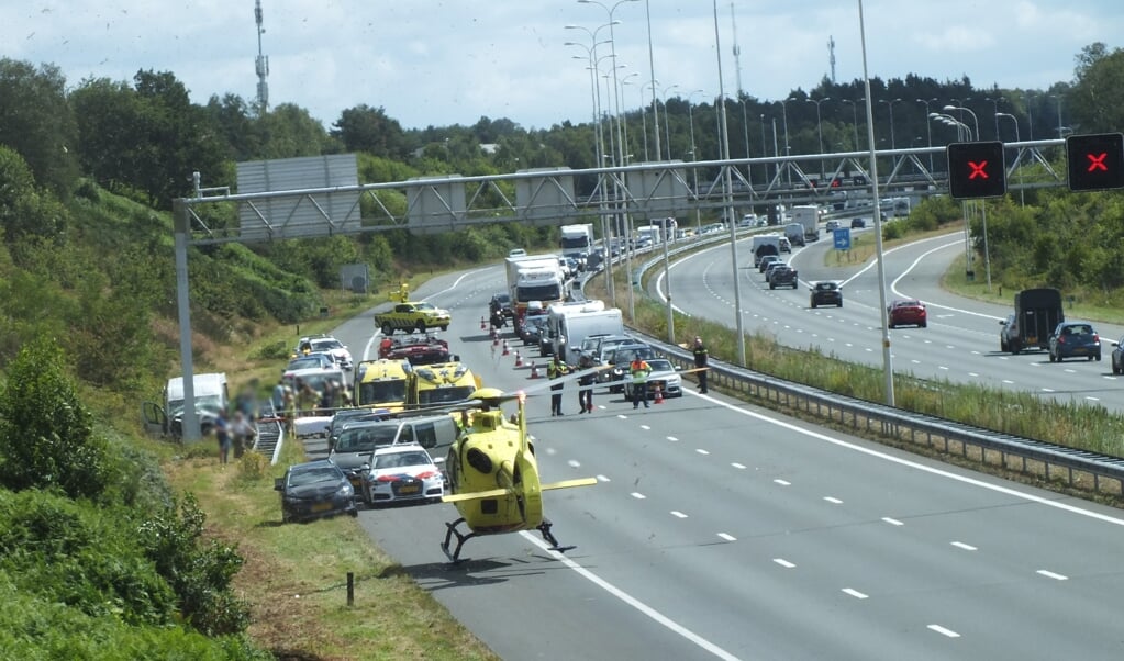 Twee gewonden bij ongeval met taxibus | Nieuws uit de regio Soest Twee gewonden bij ongeval met taxibus | Nieuws uit de regio Soest