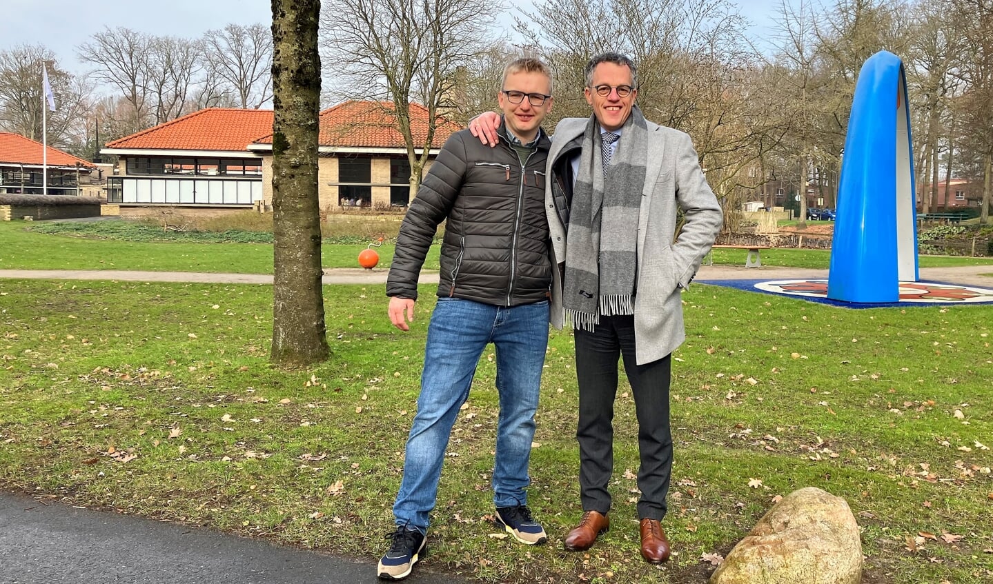 Burgemeester Hans van Daalen van Ermelo bezoekt ‘s Heeren Loo als ... Burgemeester Hans van Daalen van Ermelo bezoekt ‘s Heeren Loo als ...