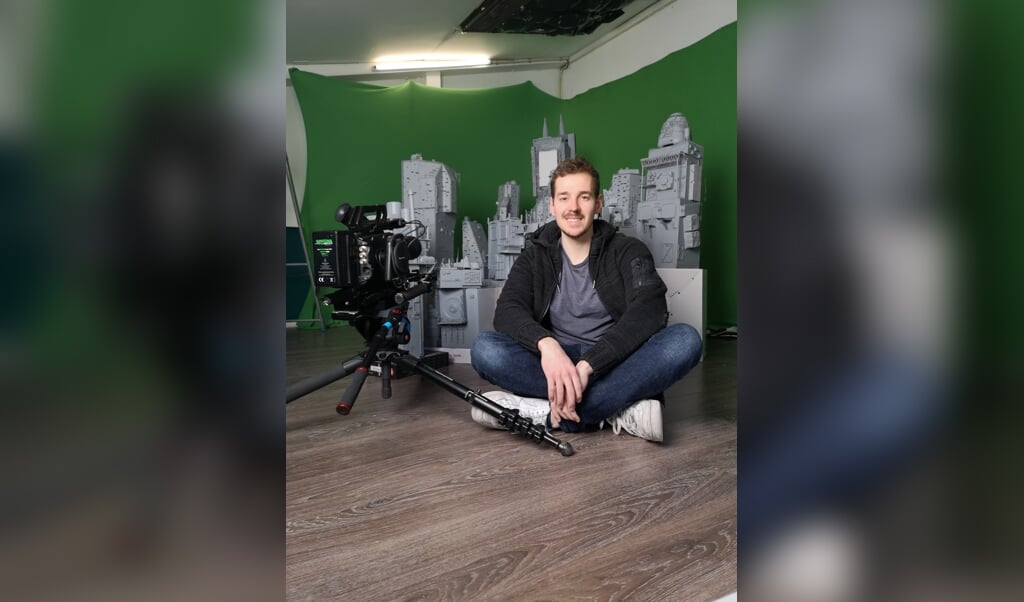 Barneveldse Filmmaker Maakt Complete Sci Fi Stad Van Afval Voor