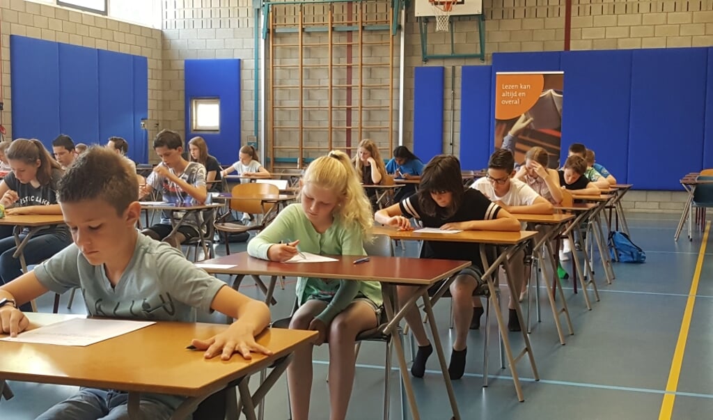 Leerlingen van Metameer maken nieuwkomers wegwijs - Adverteren Boxmeer ... Leerlingen van Metameer maken nieuwkomers wegwijs - Adverteren Boxmeer ...